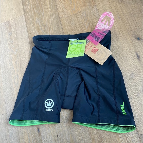 Canari | Shorts | Medium Peloton Riding Shorts Womens Medium Bike Shorts Canari Bike Shortsnwt ...